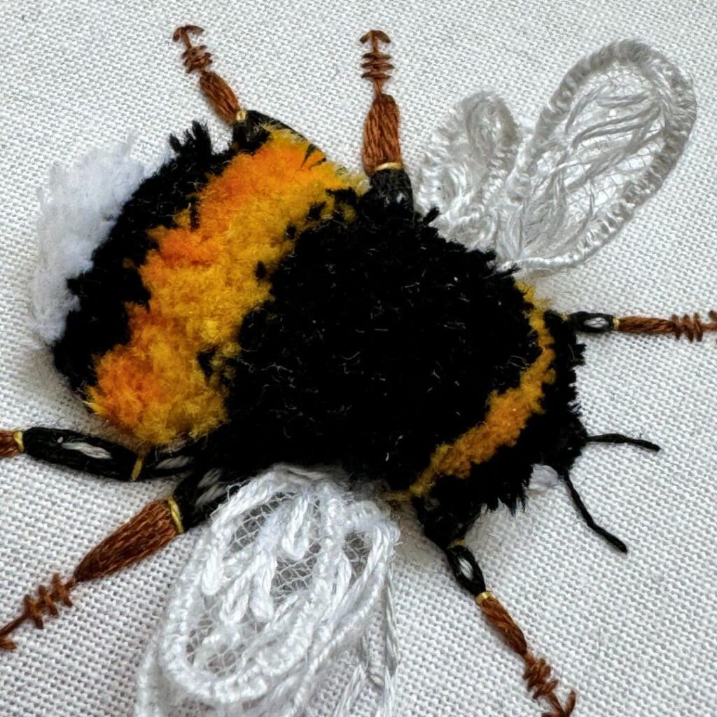 3D Bee Embroidery Kit, Stumpwork embroidery kit, Craft gift ...