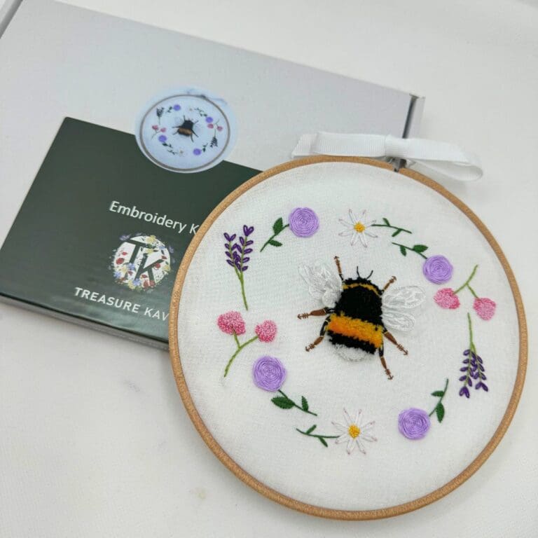 3D Bee Embroidery Kit, Stumpwork embroidery kit, Craft gift ...