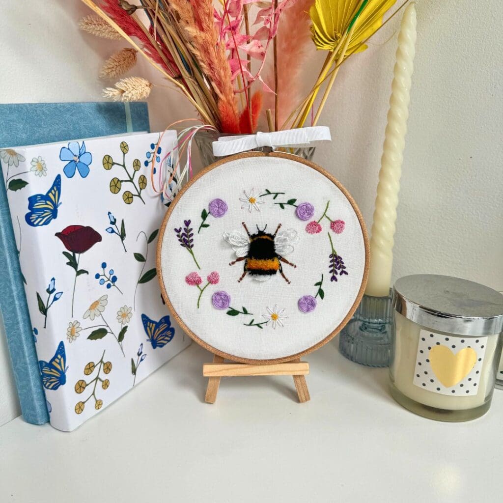 3D Bee Embroidery Kit, Stumpwork embroidery kit, Craft gift ...